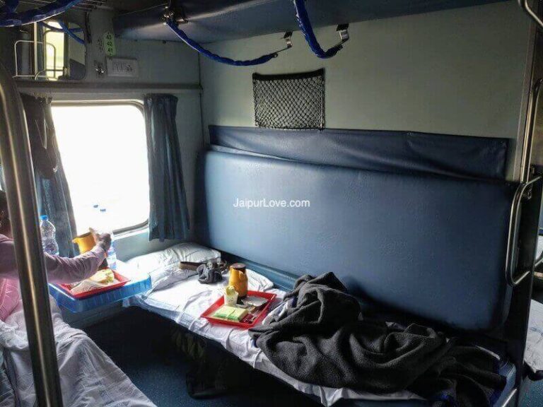 Mumbai Jaipur Duronto Express Review - Food, Timing, Ticket, Facilities ...