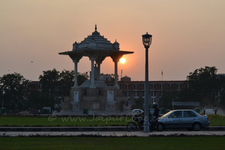 Statue Circle Jaipur: Timing, History & Best Coffee Spot