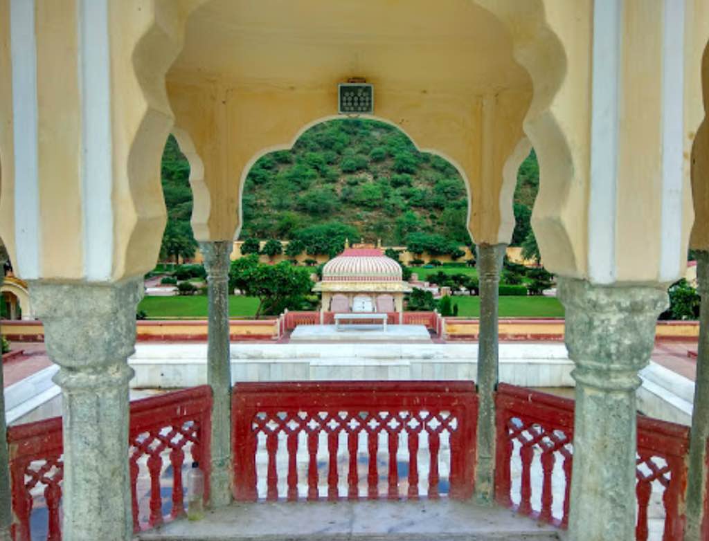 Sisodia Rani Garden Jaipur: Timing, Entry Ticket, History & Travel Info